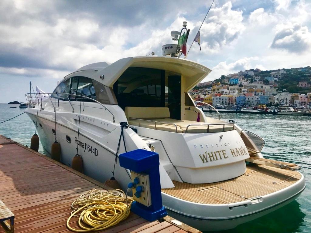White Hawk Yacht for Sale | 44 Jeanneau Yachts Roma, Italy | Denison ...