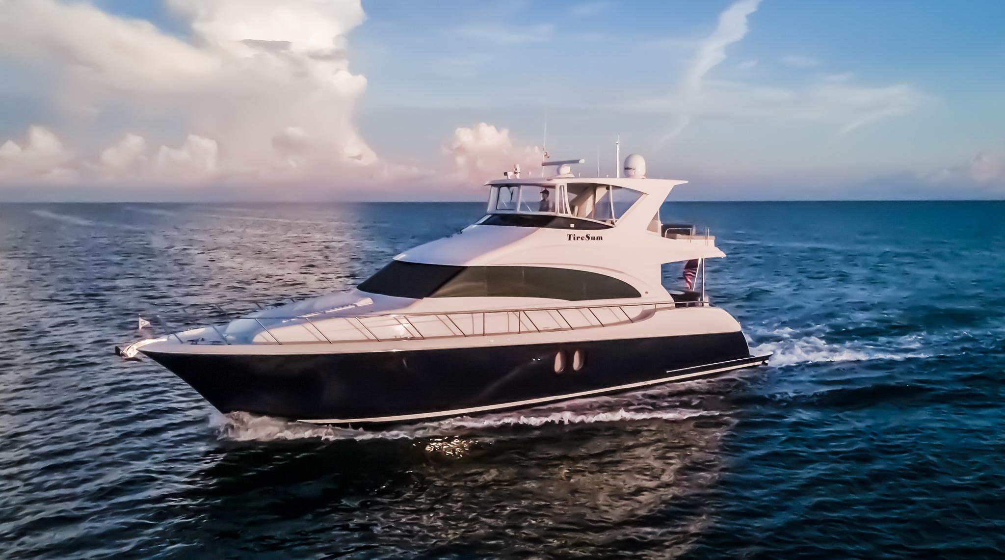 Old Hatteras Yachts For Sale Roblox, Build Your Own Boat Launch 3d ...