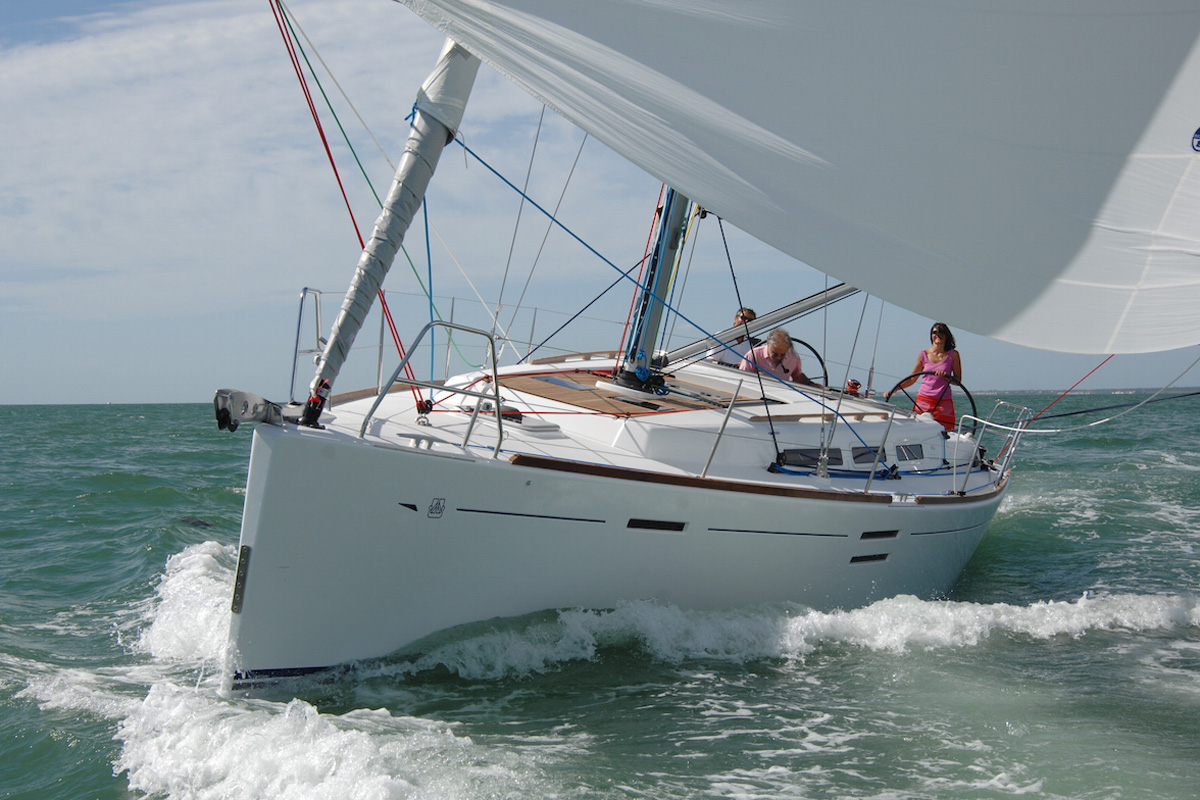 Dufour 40E Performance Range Yacht for Sale