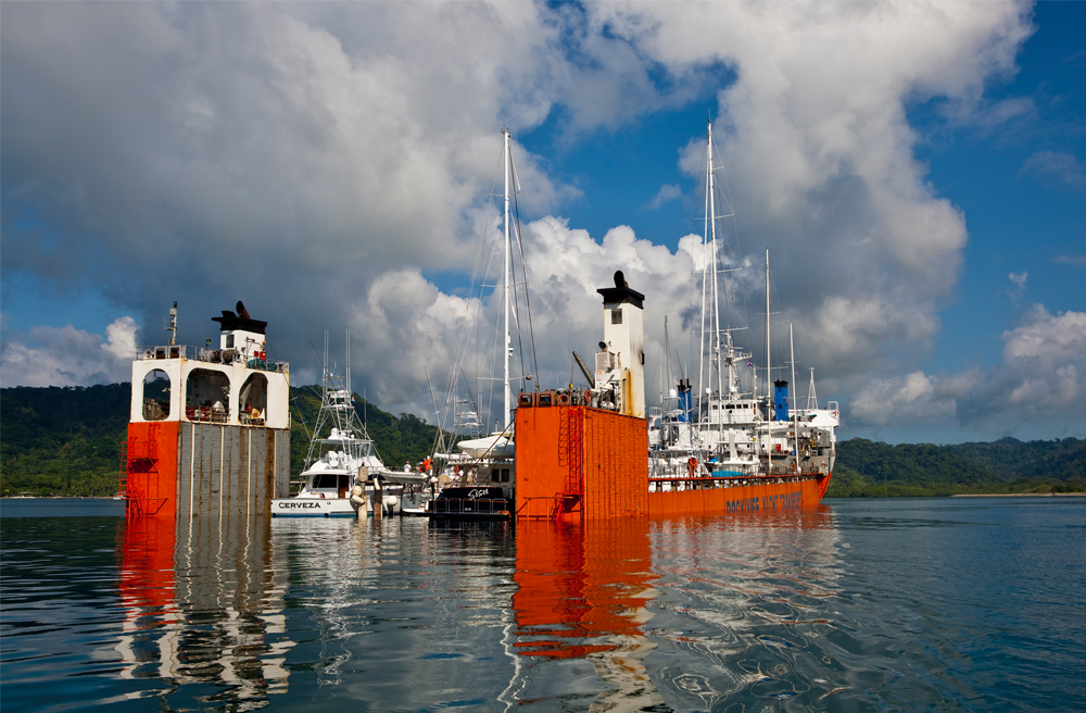 Golfito Marina Village